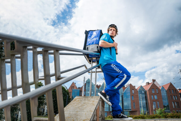 Work for Minors: Become a Stuart Courier in 3 Steps! - Avalon Logistics ...